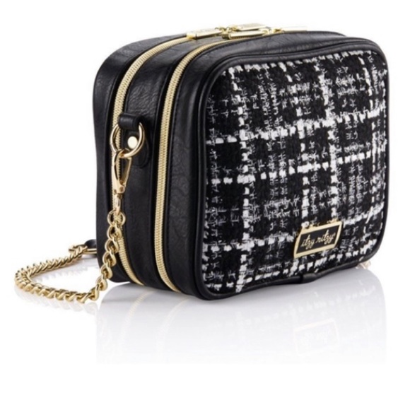 Itzy Ritzy | Bags | Itzy Ritzy Double Take Crossbody Bag The Kelly ...